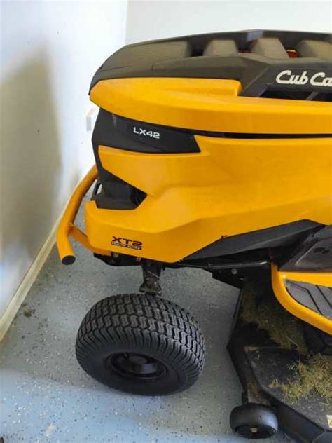 Cub Cadet Lx42 Ride On Mower Lawn Mowers Gumtree Australia Gladstone City Burua 1323853258