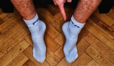 Who Wants To Serve My Big Hairy Arab Feet Scrolller