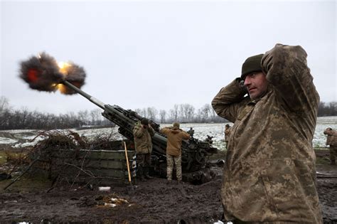 Ukraine Russia War Which Side Will Run Out Of Missiles First Bloomberg