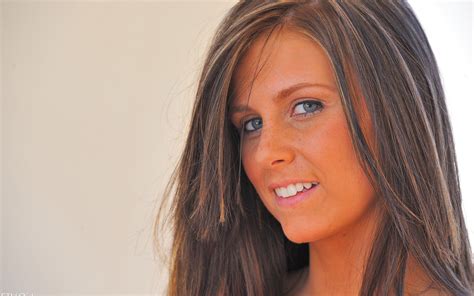 Whitney Westgate Desktop Wallpaper 2560x1600 Daftsex Hd