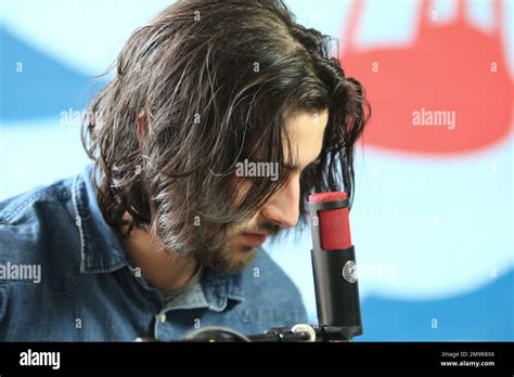 Noah Kahan Stick Season Hi Res Stock Photography And Images Alamy