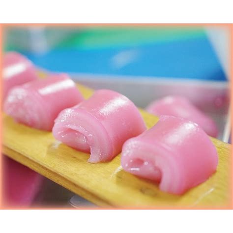 กลิ่นนมแมว ตรานกอินทรี ️มาใหม่ ผลิต 17 05 2565️ ขนมชั้น น้ำนมแมว สำหรับใส่ขนมชั้นชมพู 30cc