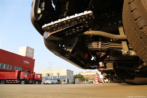 图中国重汽 汕德卡SITRAK C7H重卡 400马力 6X4消防车底盘 国六 ZZ5356V524MF1 实拍图片 1307436 卡车之家