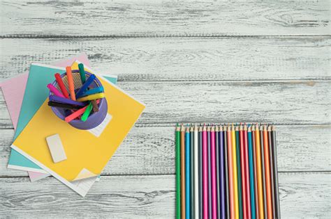 학교로 돌아가는 개념 학교 용품 지우개 연필 펠트 펜 마커 노트북 대학교에 대한 스톡 사진 및 기타 이미지 대학교 0명 가위 Istock