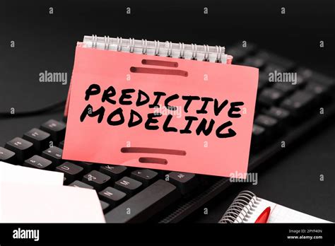 Conceptual Display Predictive Modeling Concept Meaning Maintenance