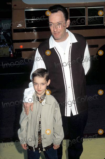 Tom Kenny Mack Kenny Voice Actors Tom Kenny And Jill Talley Have Been