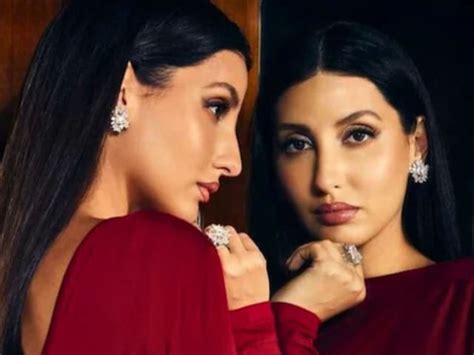 Actress Nora Fatehi Draws Flak For Viral Dance On Delhi Metro News18