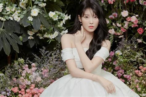 So Kè Sự Nghiệp Của Dàn Nữ Chính Biên Kịch Kim Eun Sook Và Chị Em Biên