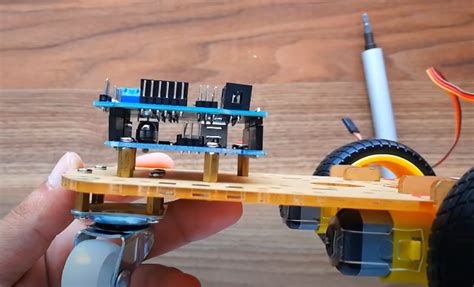 Proyecto 19 Robot Autónomo Con Sensor Ultrasónico Hellbot Proyectos