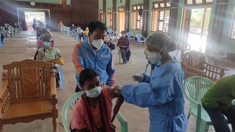 ကျောက်မဲမြို့တွင်အသက် ၁၈ နှစ်နှင့်အထက်ပြည်သူများအား ပထမအကြိမ် ကိုဗစ် ၁၉ ရောဂါကာကွယ်ဆေး ဆက်လက