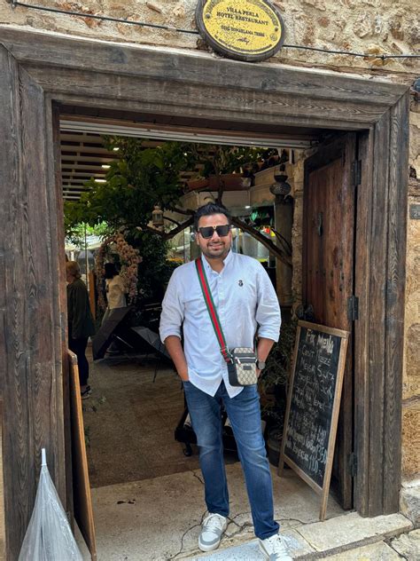 Sales Selling Pranjal Bansal