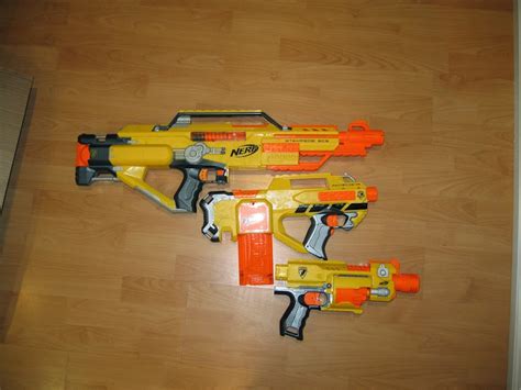 Elite Rayven Stinger Colour Comparison With N Strike Blasters Rnerf