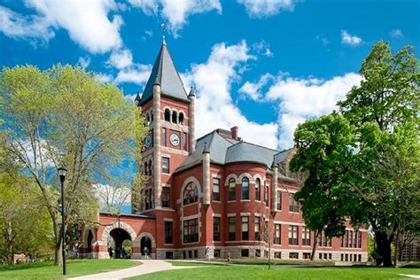 University Of New Hampshire Volant Overseas