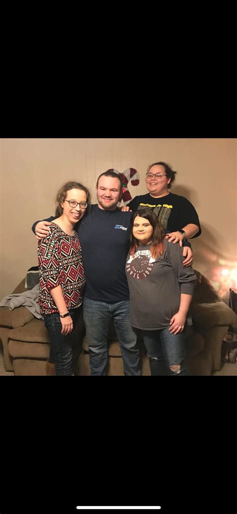 Allen Lipsmeyer Allen Lipsmeyer Added A New Photo