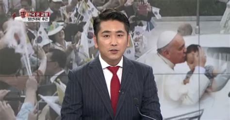 빈자들의 성자 교황 프란치스코 군중 속에 빛났다