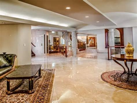 Inside Mike Tysons Incredible 52 Room Mansion He Sold To Rapper 50