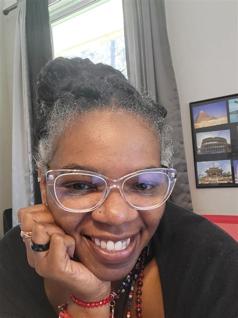 Yvette Soulle Medium