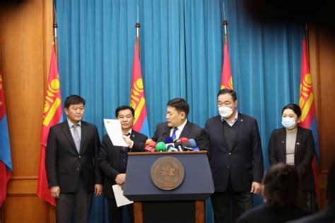 Оюутолгой төслийн Монгол Улсад ногдох 2 3 тэрбум долларын өрийг бүрэн тэглэхээр боллоо