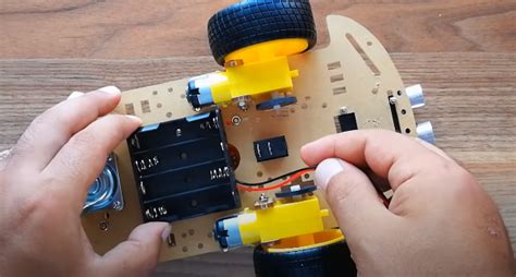 Proyecto 19 Robot Autónomo Con Sensor Ultrasónico Hellbot Proyectos