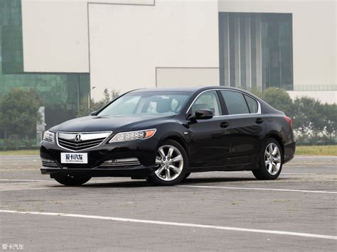 Rlx Sh Awd