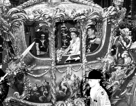 Photos The Coronation Of Queen Elizabeth Ii Cnn