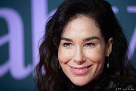 Flinke Kritiek Op Halina Reijn Shownieuws