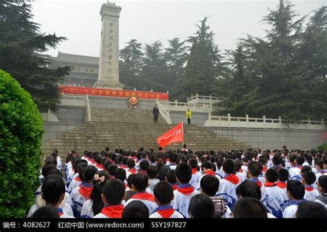 清明学生祭奠先烈高清图片下载红动中国