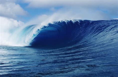 Ocean Hypnosis From Morgan Maassen — Surfing World Magazine