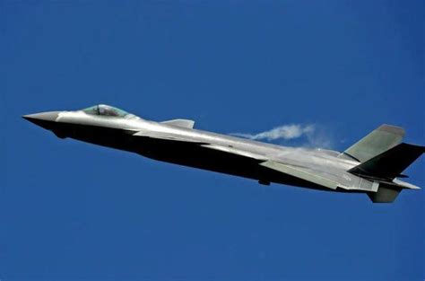白帝是中国第六代战机？其实新一代空战体系就在展厅里的另一边 知乎