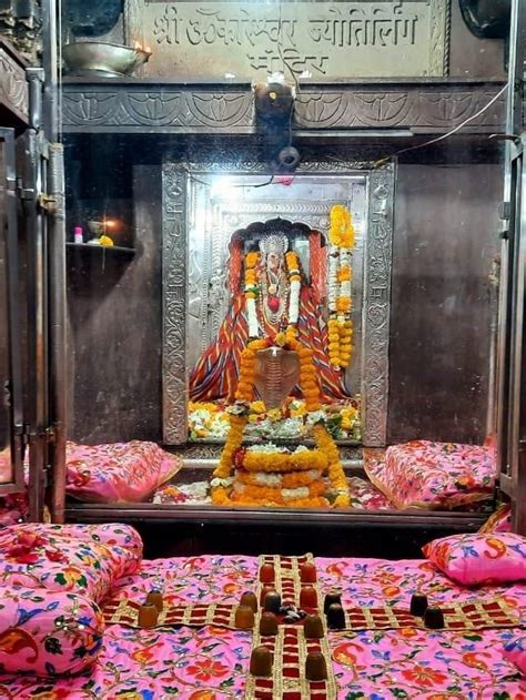 ओंकारेश्वर ज्योतिर्लिंग मंदिर जहां शयन करते हैं भगवान शिव
