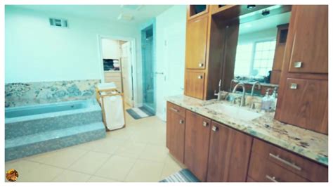 Milliondollarlistinglosangeless 15 E 8 Eporner