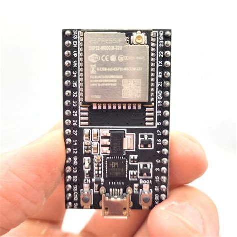 Esp32 Devkitc Wroom 32u V4 Ch9102x 개발보드 [cmodule 42] 디바이스마트