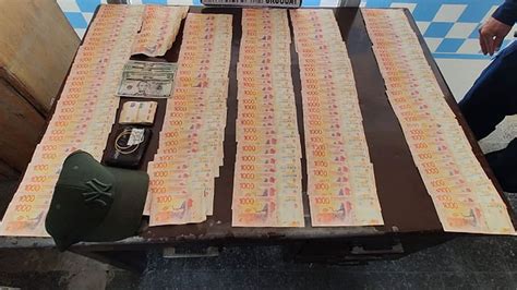 Rob Fuerte Suma De Dinero Y Llevaba Colocada Gorra Que Tambi N Hab A Sustra Do Elonce Com