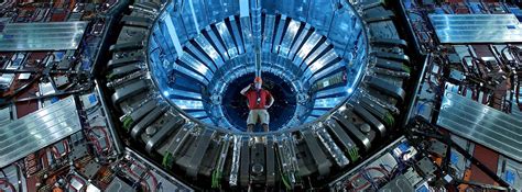 A Miniature Cern Scientists Create A Particle Accelerator On A Chip