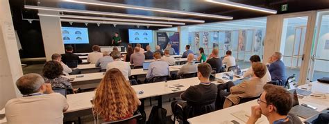 Qbn Wg Quantum Computing And Applications