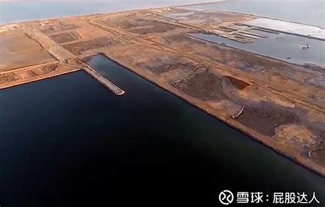 大连金州湾国际机场采取离岸填海建造“人工岛”的方式，“人工岛”南北长6243公里，东西宽35公里，呈东南西北方向，总 雪球
