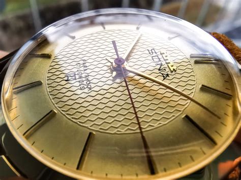 Hmt Sona Mens Fashion Watches And Accessories Watches On Carousell