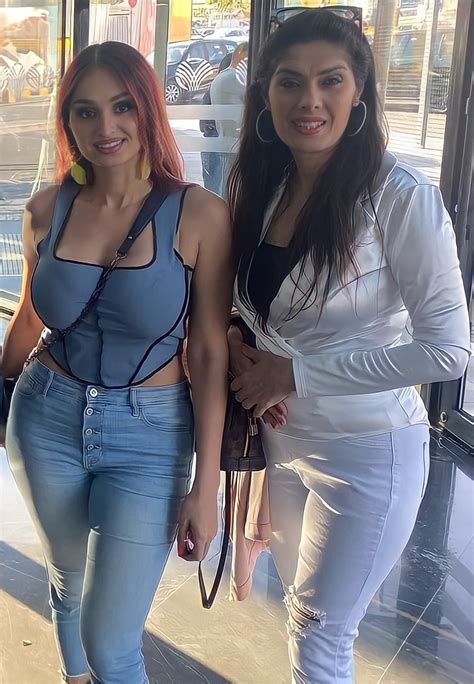 Milf Mom And Daughter Lanarose2