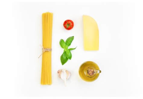 Premium Photo Spaghetti Tomato Basil Parmesan Garlic Olive Oil On A