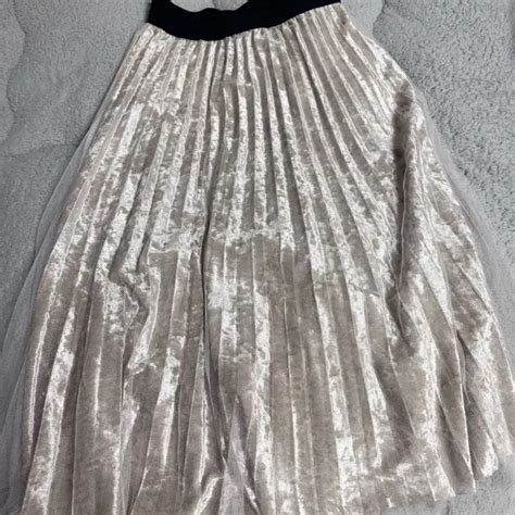 새틴 쉬폰 샴페인베이지 샤 롱스커트 샤스커트 On Bunjang Global Site