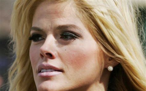 Дочь Анны Николь Смит поразила красотой Peopletalk