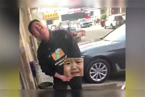湖北男子突然犯烟瘾买不到烟，用纸板点火代替后猛吸：是个狠人