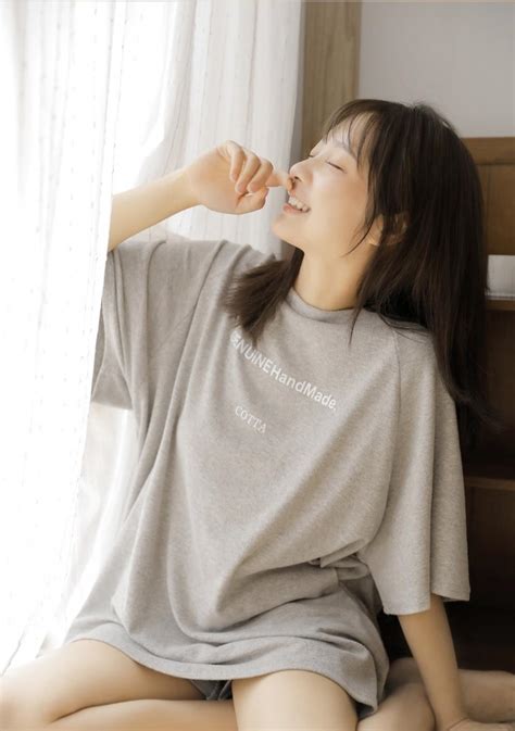 甜甜的初恋女孩