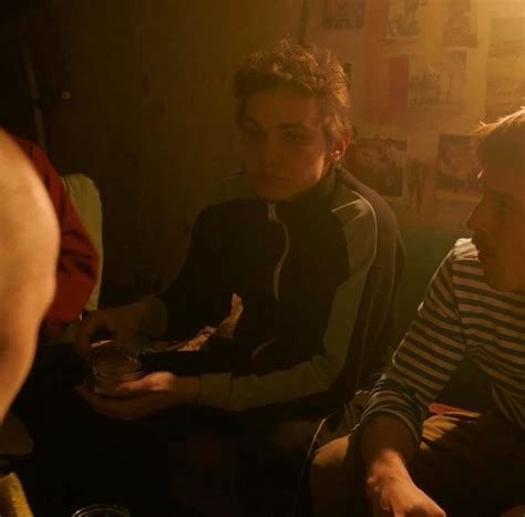 Пин от пользователя настиик на доске Ваши пины Подростковые фильмы Слова Сериалы