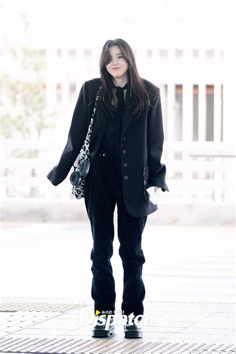 한소희 공항패션 방송 연예 꾸르