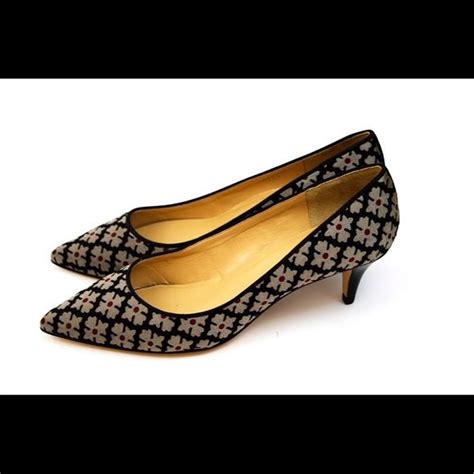 Kitten Heels With Floral Pattern Heels Kitten Heels Kitten Heels Outfit