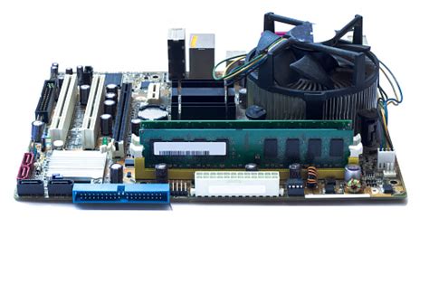 컴퓨터 마더보드가 격리되었습니다 기술 Ddr 쿨러 흰색 배경 0명에 대한 스톡 사진 및 기타 이미지 0명 Cpu Usb 케이블 Istock