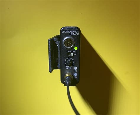 Lectrosonics UM Wireless Transmitter Block Reverb