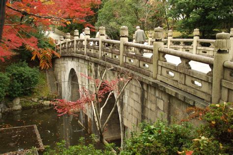 気になる橋 煉瓦石木造の橋