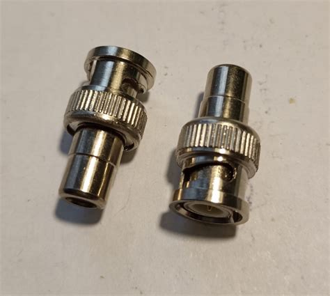 Переходник Bnc штекер Rca гнездо металл 2шт купить на Ozon по низкой цене 1512215134